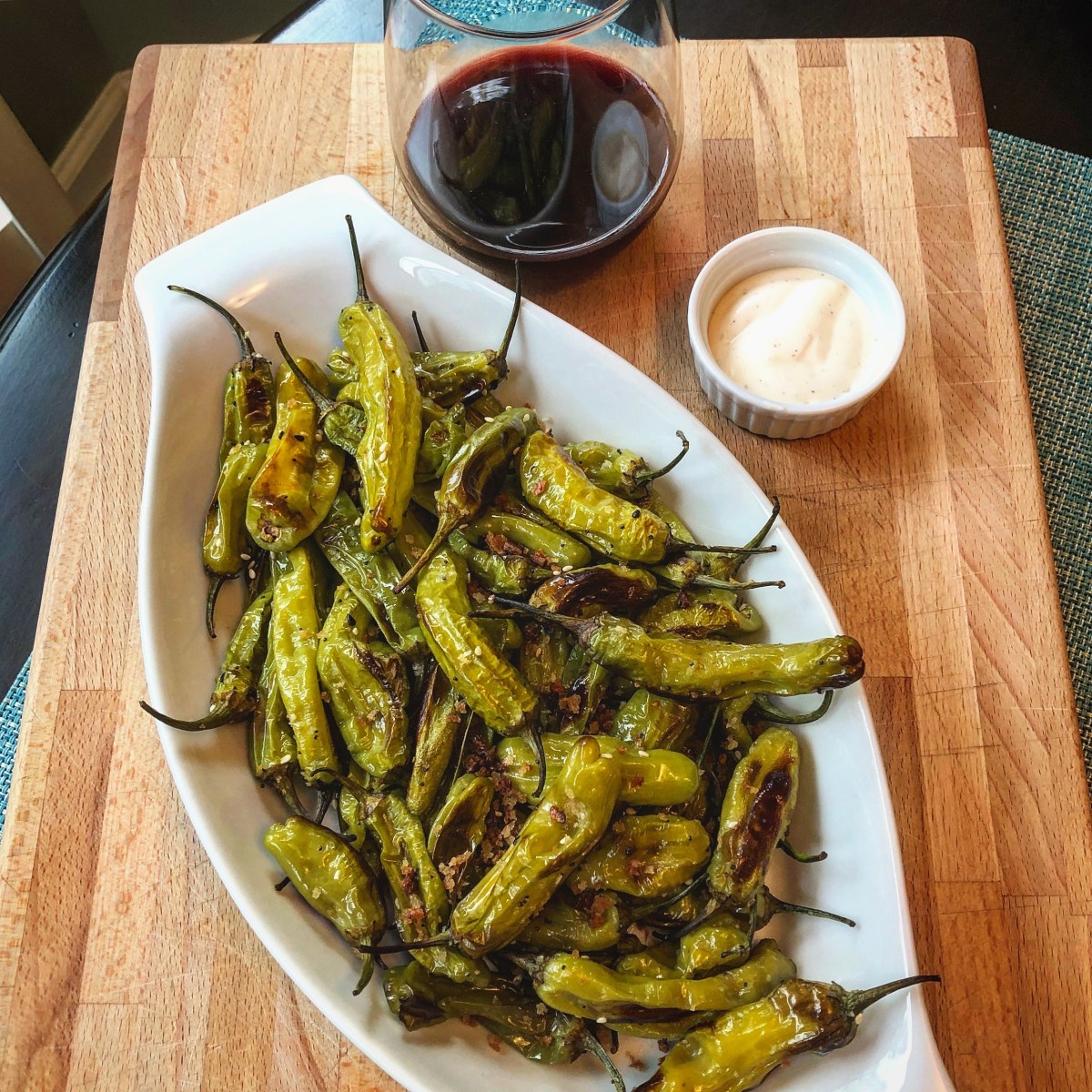 Blistered Shishito Peppers – The Leigh Factor